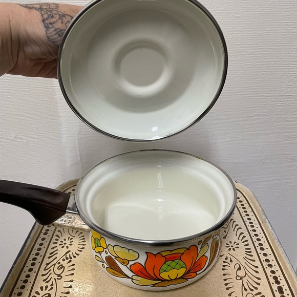 Kitchen | Vintage Japanese 6s70s Enamelware Sauce Pot With Flower ...